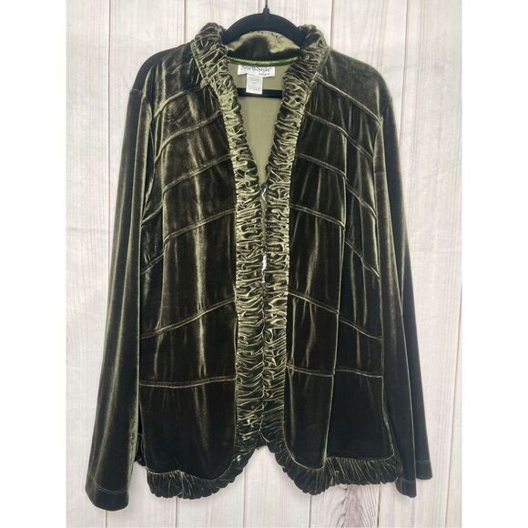 NorthStyle | Jackets & Coats | North Stylegreen Velvet Jacket Size ...
